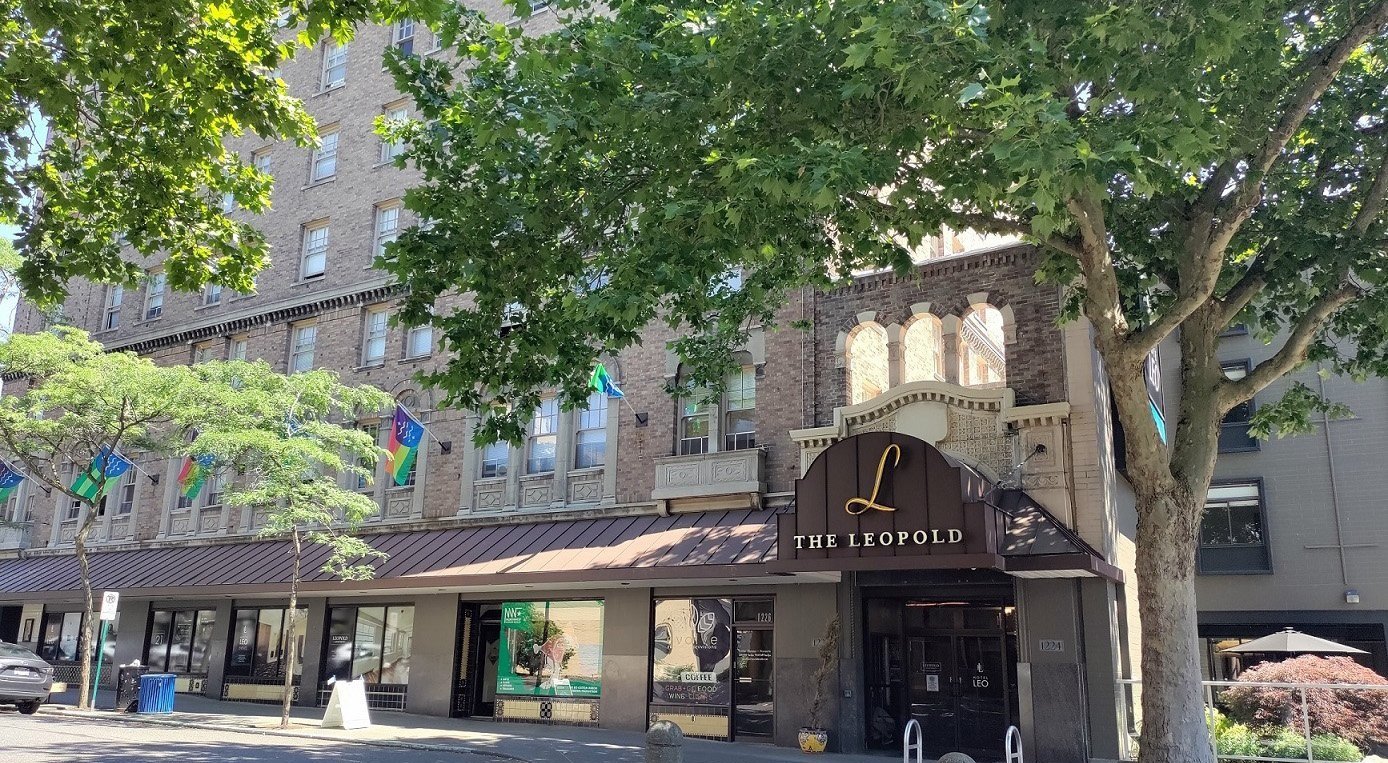 Hotel Leo - All The Marbles